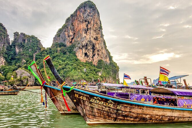 Phuket Phiphi-Phhpi Phuket Ferry include Transfer to hotel - Who Should Consider This Service?
