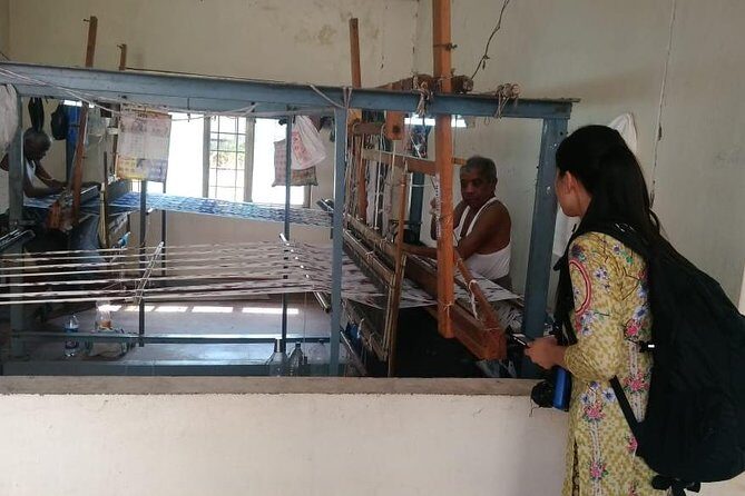 Pochampally saree weaving tour from Hyderabad in private car with guide & lunch - A Closer Look at the Tour Experience