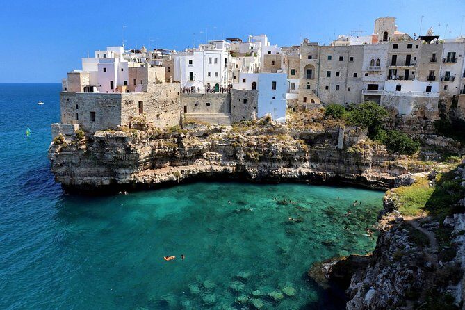 Polignano a Mare walking tour - Analyzing the Value