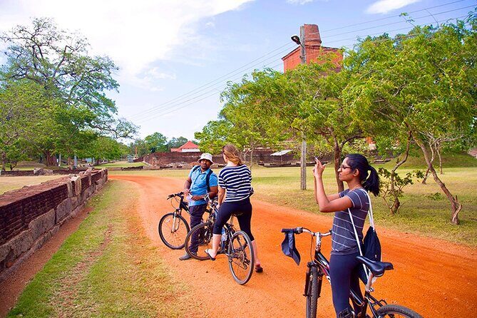 Polonnaruwa Ancient City Cycling Day Tour from Negombo - The Itinerary in Detail