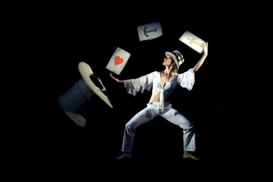 Prague: 1.5-Hour Black Light Theater Srnec Performance - The Experience of Watching a Black Light Show