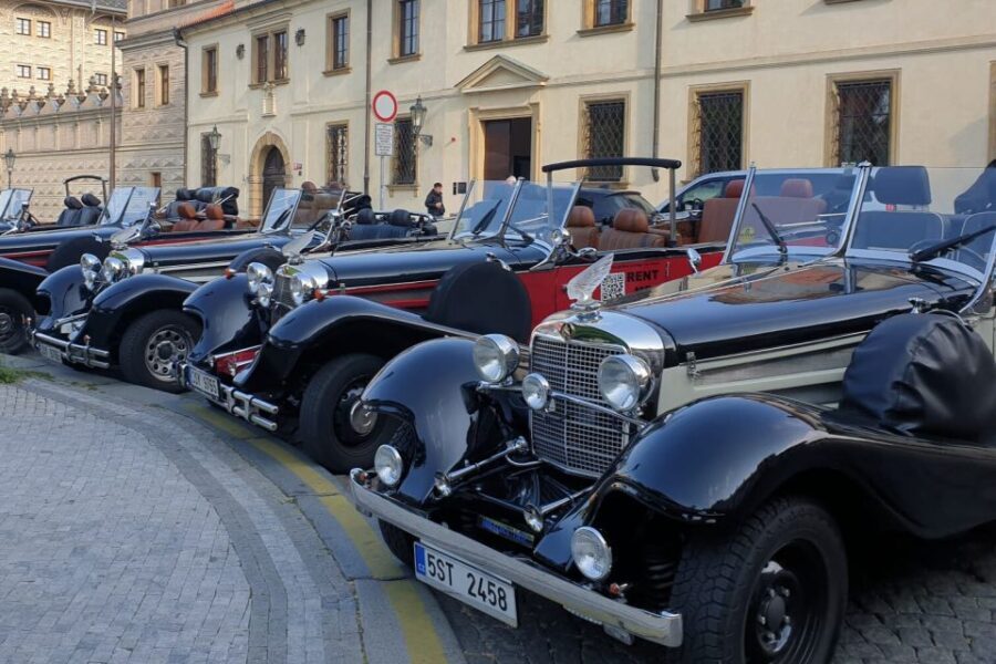 Prague: 1-Hour Private Tour in Vintage Car - The Itinerary in Detail