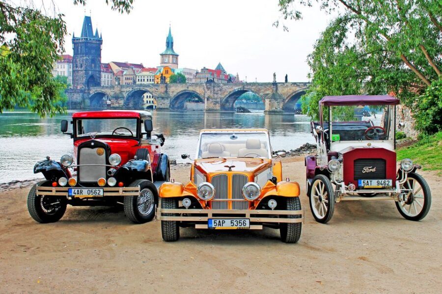 Prague: 1-Hour Vintage Car Tour - Who Will Love This Tour?
