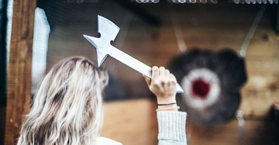 Prague: Axe Throwing Experience with Barbecue and Beer - The Experience in Detail