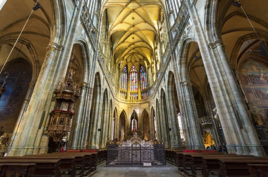 Prague Castle and St. Vitus Cathedral Private Walking Tour - Why This Tour Works Well