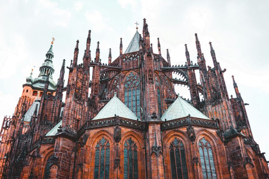 Prague Castle St. Vitus Cathedral, Royal Palace, St. George's Basilica - What Makes This Tour Stand Out?
