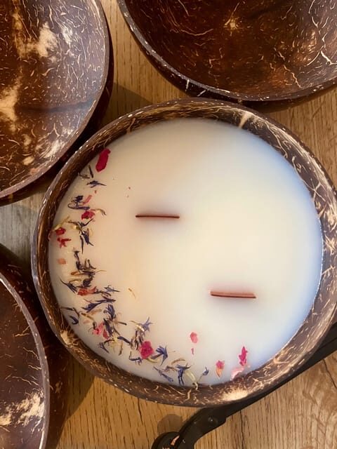 Prague: Coconut candle workshop - What You Can Expect During the Workshop