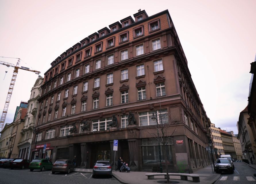 Prague: Communism History and Nuclear Bunker Guided Tour - The Experience in Detail
