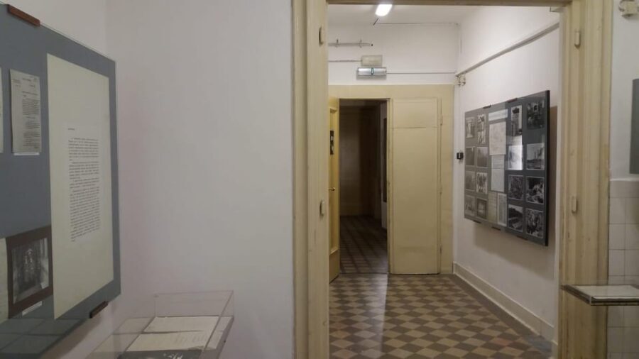 Prague: Gestapo Headquarters Tour in Spanish - The Practical Details and Value