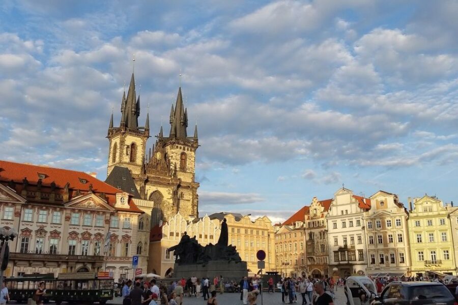 Prague: Historic City Center Bus Tour with Top Sights - What Makes This Tour Valuable?