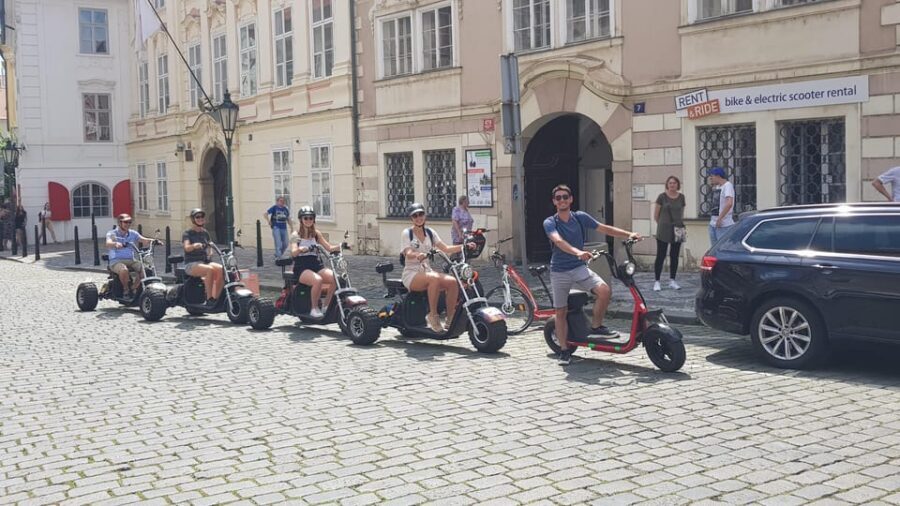 Prague: Incredible Tricycle Tour Prague sights & Viewpoints - What the Reviews Say