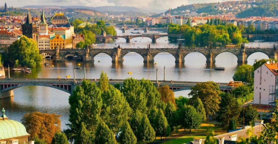 Prague: Insta-Perfect Walk with a Local - Why This Tour Offers Great Value