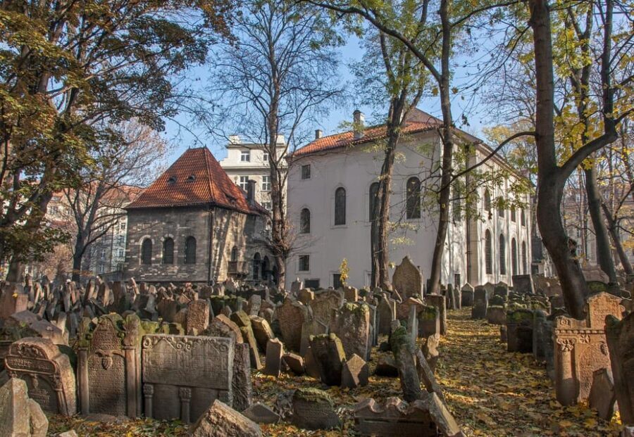 Prague Jewish Town/Skip-the-Line Official Entry Ticket - Who Will Appreciate This Experience?