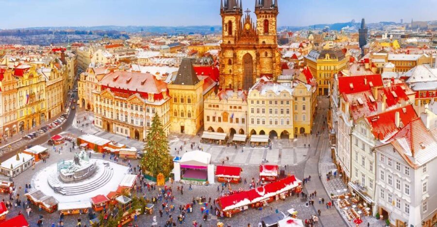Prague: Old Town Highlights Private Guided Walking Tour - The Experience of a Private Guide