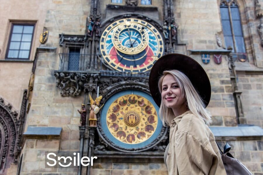 Prague: Professional Photoshoot in the Old Town - Why This Photoshoot Works for You