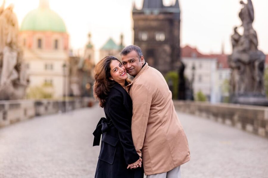 Prague Sunrise Photoshoot + Walking Tour - The Experience: A Deep Dive into the Tour