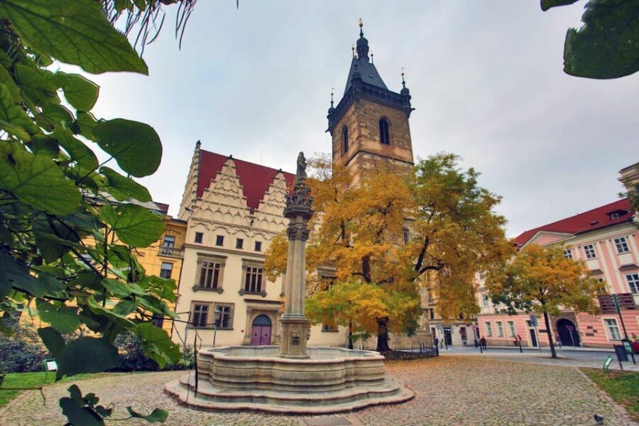 Prague: Vysehrad Castle and Riverside E- Bike Tour - FAQs