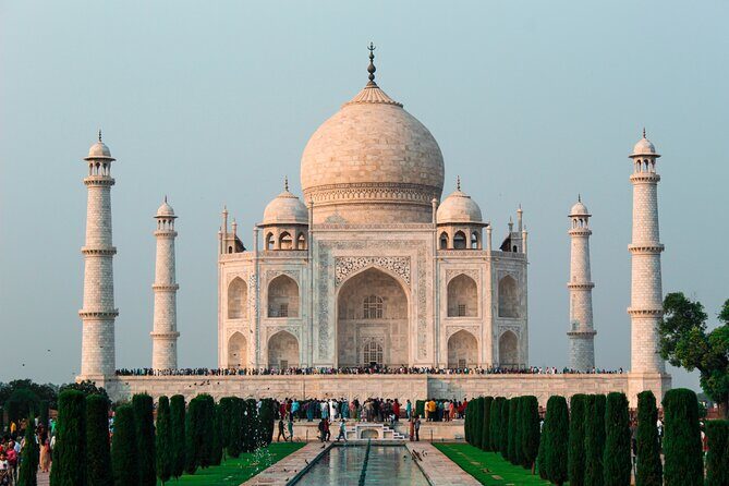 Premium day excursion to the city of romance - Agra - The Journey Begins: From Delhi to Agra