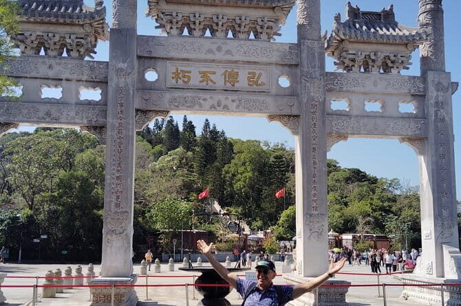 Premium Lantau Tour with Cable Car tickets with Guide - Transportation and Guide Service