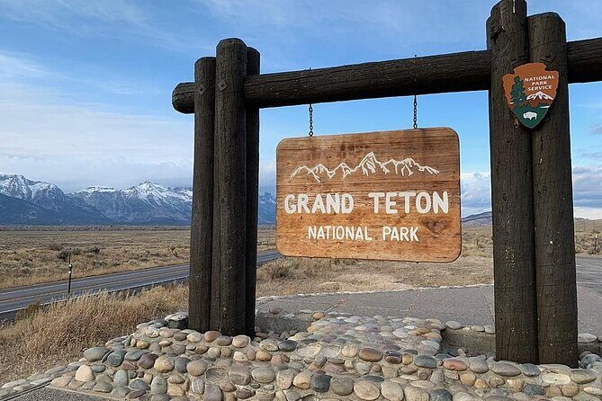 Premium Small Group SLC, Yellowstone National Park 6-Day Tour - A Deep Dive into the Itinerary