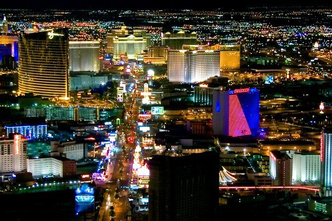 Private 2-Hour Limo Tour of Las Vegas with Champagne - Who Should Consider This Tour?