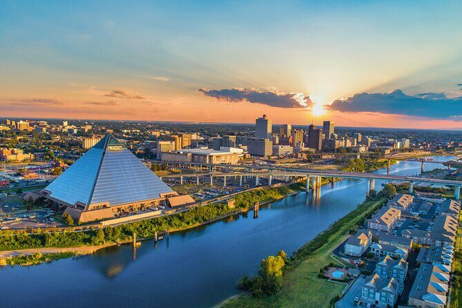 Private Arrival Transfer from Nashville to Memphis - The Ride: Comfort and Convenience