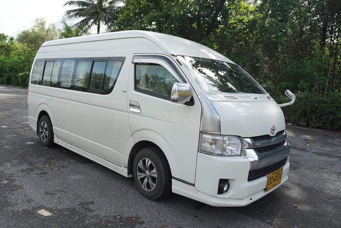 Private Arrival Transfer : Phuket Airport (SHA Plus) - How the Experience Plays Out