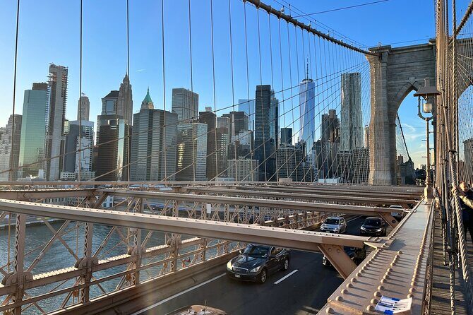 Private Brooklyn Bridge and Dumbo Walking Tour - Discovering Dumbo: Brooklyn’s Trendy Waterfront