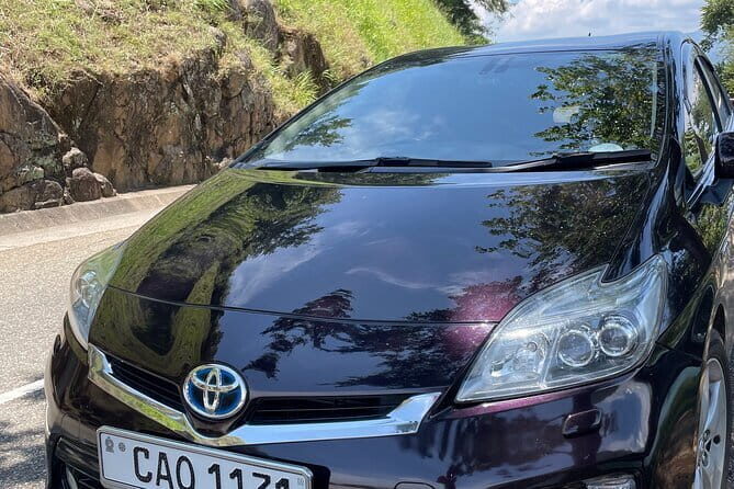 Private Car and Driver Hire in Sri Lanka  Chauffeur Services - Vehicle and Comfort: What to Expect