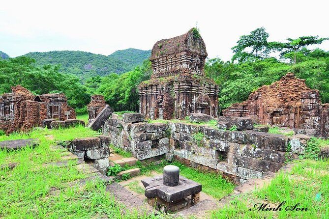 Private CarTransfer to My Son Holyland-Marble Mountain-Lady Buddha-Dragon Bridge - Practical Details