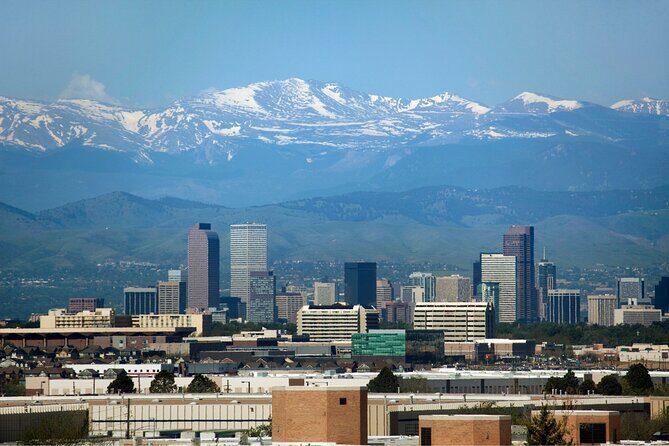 Private custom tour with a local guide Denver - The Benefits of a Private Guide
