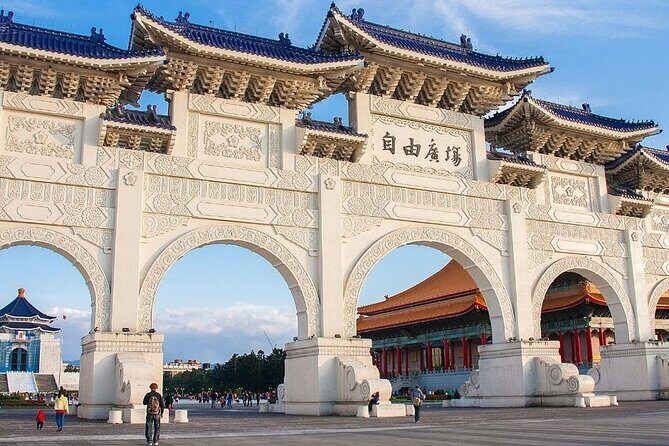 Private Custom Tour with a Local Guide in Taipei - The Itinerary: What to Expect