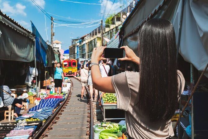 Private Damnoen Saduak and Maeklong Railway Market Tour(min 2pax) - Final Thoughts