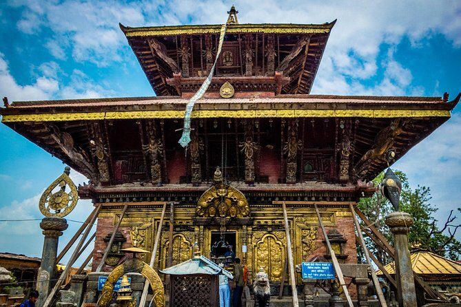 Private Day Hike from Nagarkot to Changu Narayan with Transfer - Why This Tour Works Well
