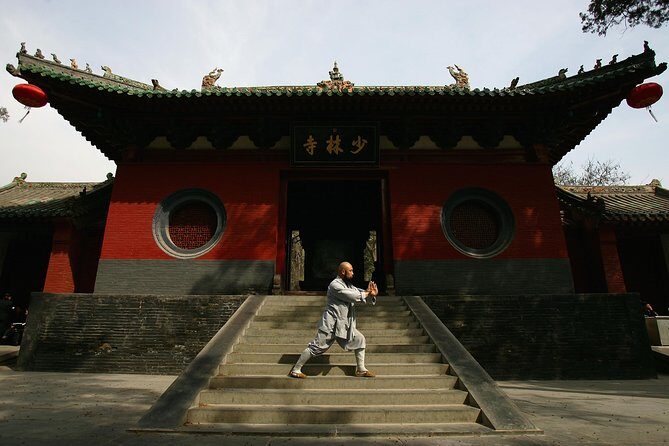 Private Day Tour of Luoyang Shaolin Temple and Longmen Grottoes Including Lunch - What We Love About the Tour