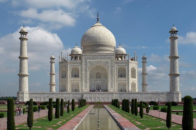 Private Day Trip To Taj Mahal - Monument of Love - What Makes This Tour Stand Out?