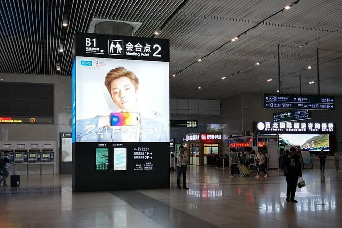 Private Departure Transfer Hotel to Xi'an Railway Stations - The Experience in Action: Authentic, Genuine Service