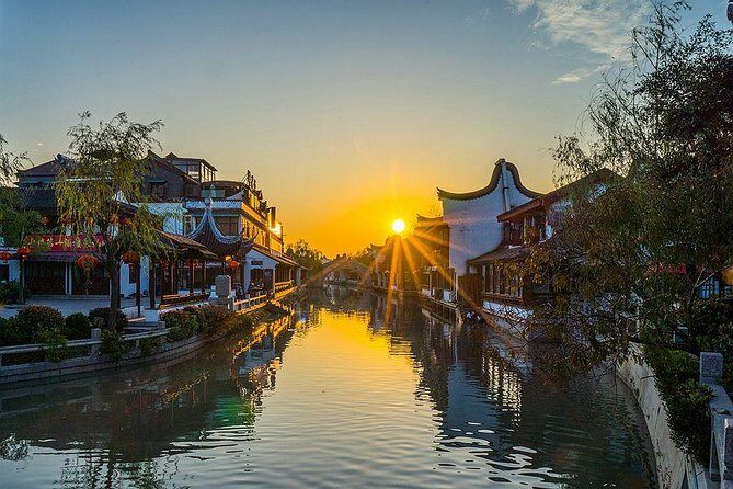 Private Fengjing Ancient Town Sunset Tour from Shanghai with Spa Option - Considering the Price and Value