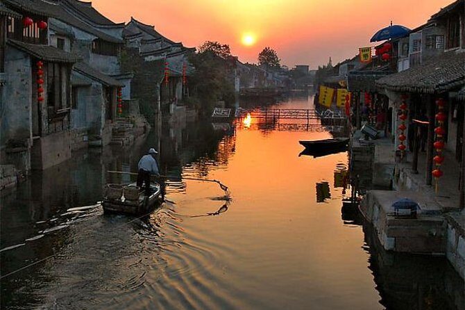 Private Fengjing and Xitang Water Town Sunset Boating Tour with Dinner from Shanghai - After Dinner: The Nighttime Magic