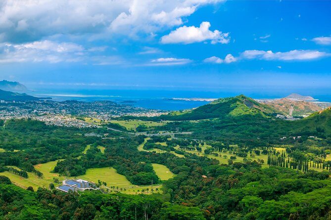Private Green and Blue Circle Island Oahu Tour (se habla espanol) - Who Should Book This Tour?
