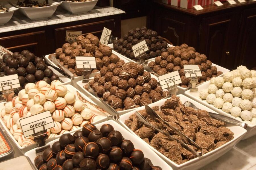 Private Guided Tour of Bruges Iconic Sites & Chocolate - Who Will Love This Tour?