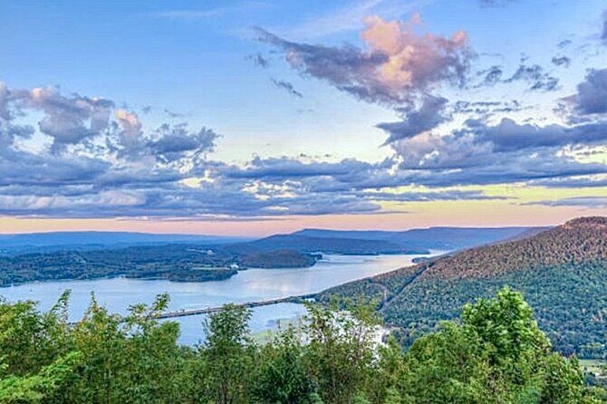 Private Helicopter Tour TN River Gorge - The Nature of the Experience