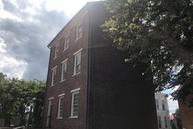 Private History of Old Town Alexandria Walking Tour - Deep Dive into the Itinerary