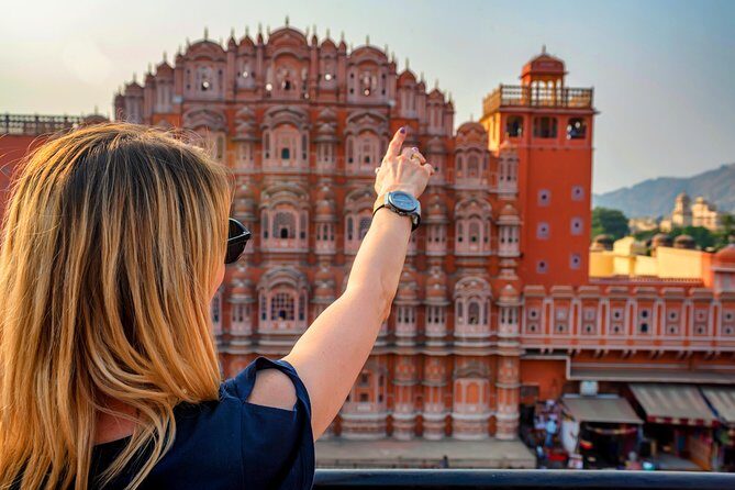 Private Jaipur Walking and Tasting Tour - Hawa Mahal: The Palace of Winds
