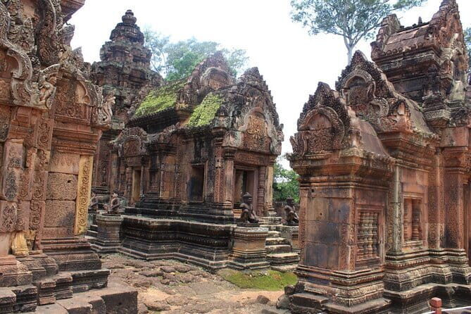 Private Kbal Spean & Banteay Srei Guided Tour - What Makes This Tour Stand Out