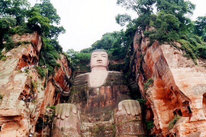 Private Leshan Day Trip with Panda Base - What Makes This Tour Stand Out