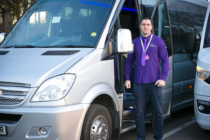 Private Minibus Arrival: Stansted to Central London - The Booking Process and What to Expect