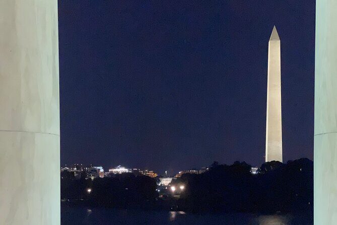 Private Monuments At Night Tour - Who Should Book This Tour?