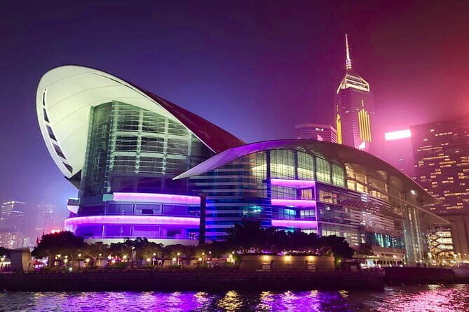 Private Night Harbour Boat Cruise in Hong Kong (15 people max) - Itinerary Breakdown and Highlights