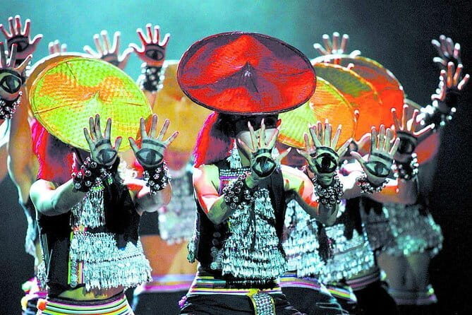 Private Night Tour to Enjoy Dynamic Yunnan Show - Transportation & Comfort